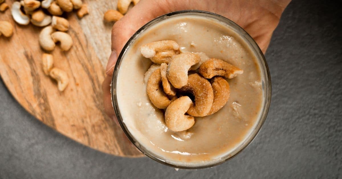 Domáce kešu maslo z pražených orechov | Recept